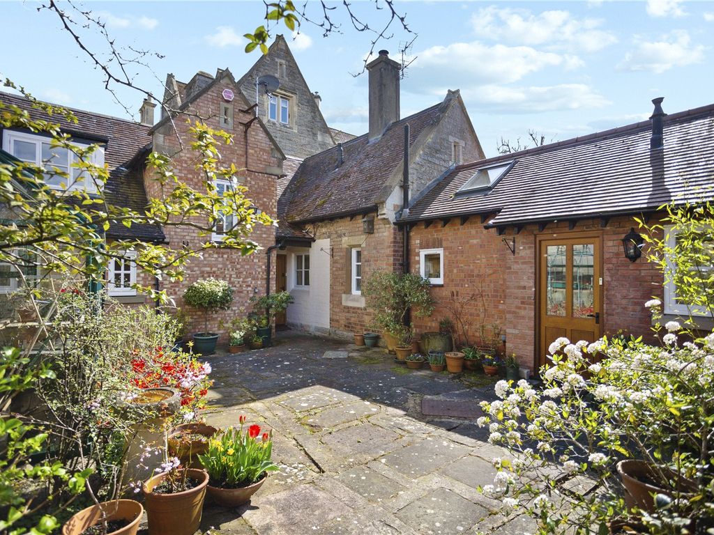 4 bed semi-detached house for sale in Lawn Road, Ashleworth, Gloucester ...