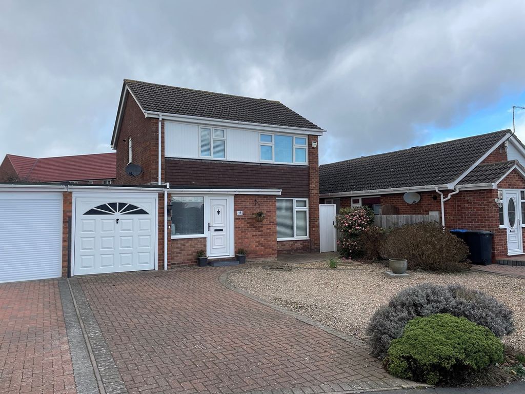 3 Bed Link Detached House For Sale In Blenheim Crescent Broughton