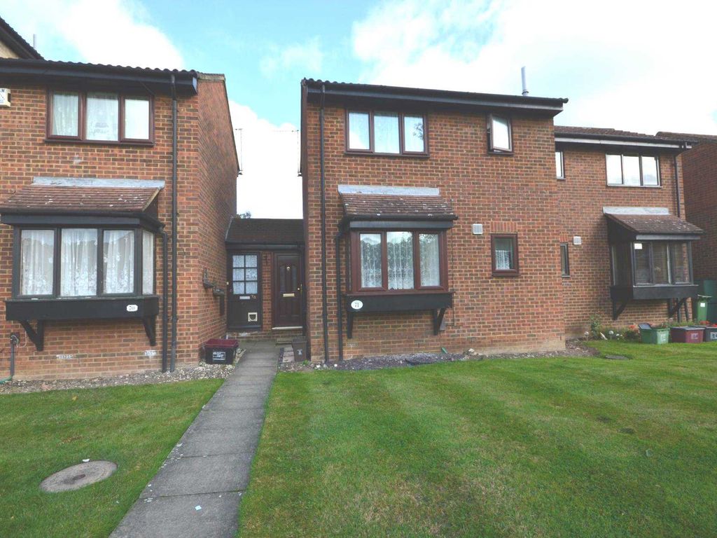1 bed semi-detached house to rent in Halifield Drive, Belvedere DA17, £ ...