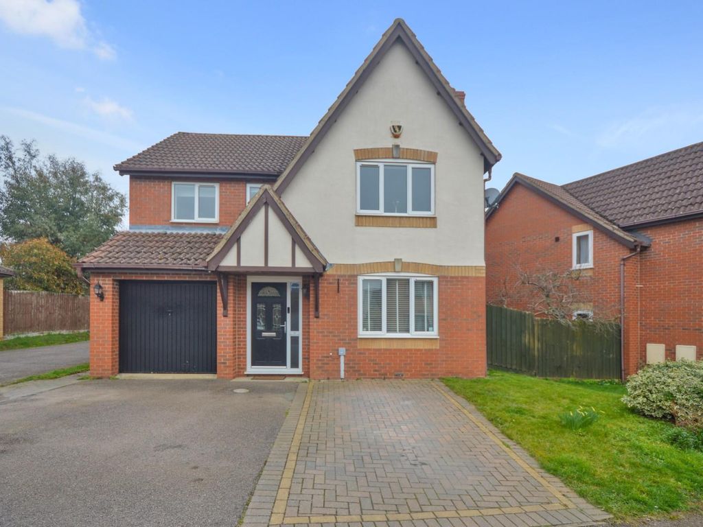 4 Bed Detached House For Sale In St Crispin Road Earls Barton