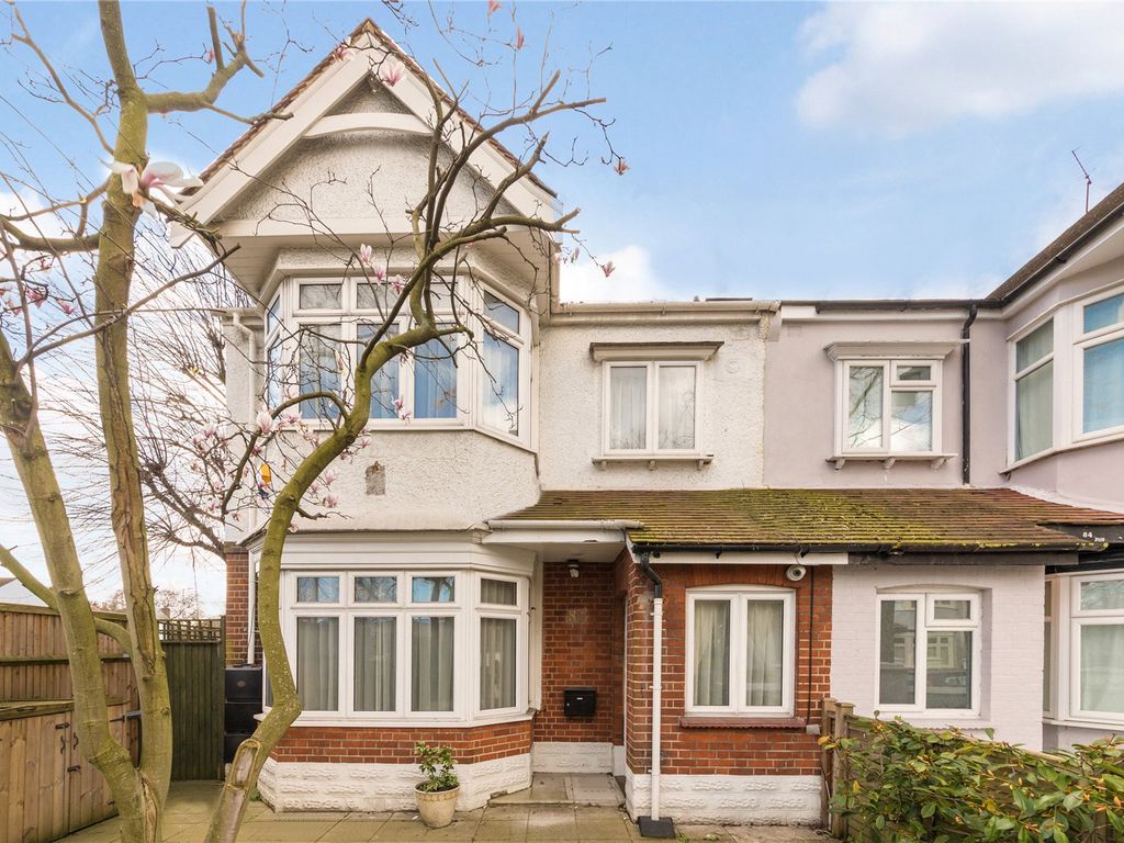 4 bed end terrace house for sale in Netheravon Road, Chiswick, London ...