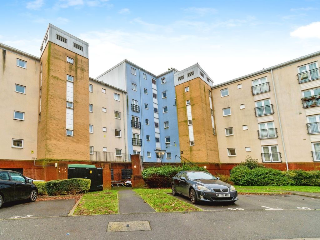 2 bed flat for sale in White Star Place, Southampton SO14, £170,000 ...