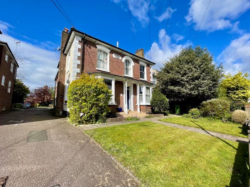 1 bed flat for sale in Icknield Street, Dunstable LU6, £165,000 - Zoopla