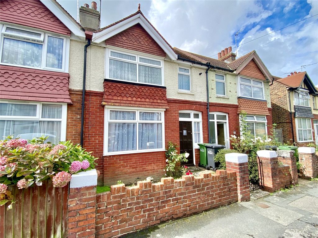 2 Bed Terraced House For Sale In Hampden Avenue Eastbourne East
