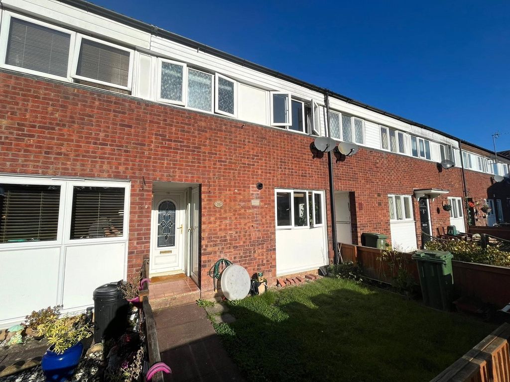 3 Bed Terraced House For Sale In Bounds Croft Greenleys Milton Keynes