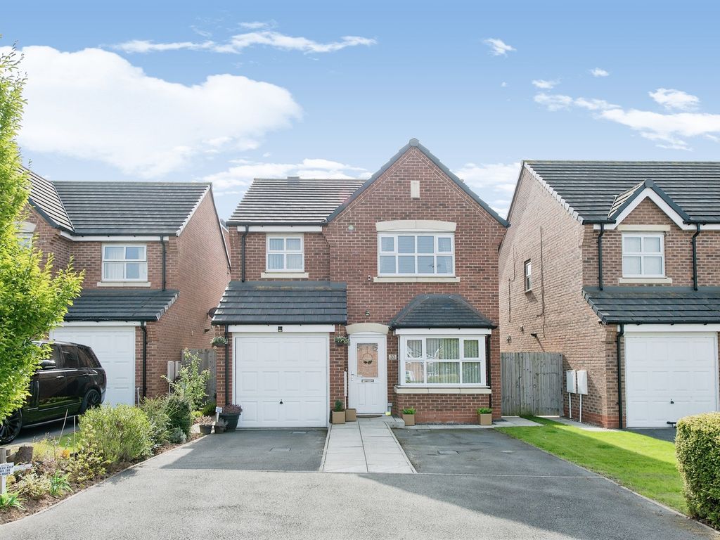 3 bed detached house for sale in Netherwood Avenue, Castleford WF10, £ ...