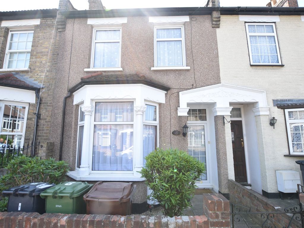 2 Bed Terraced House To Rent In Kenneth Road Chadwell Heath Dagenham