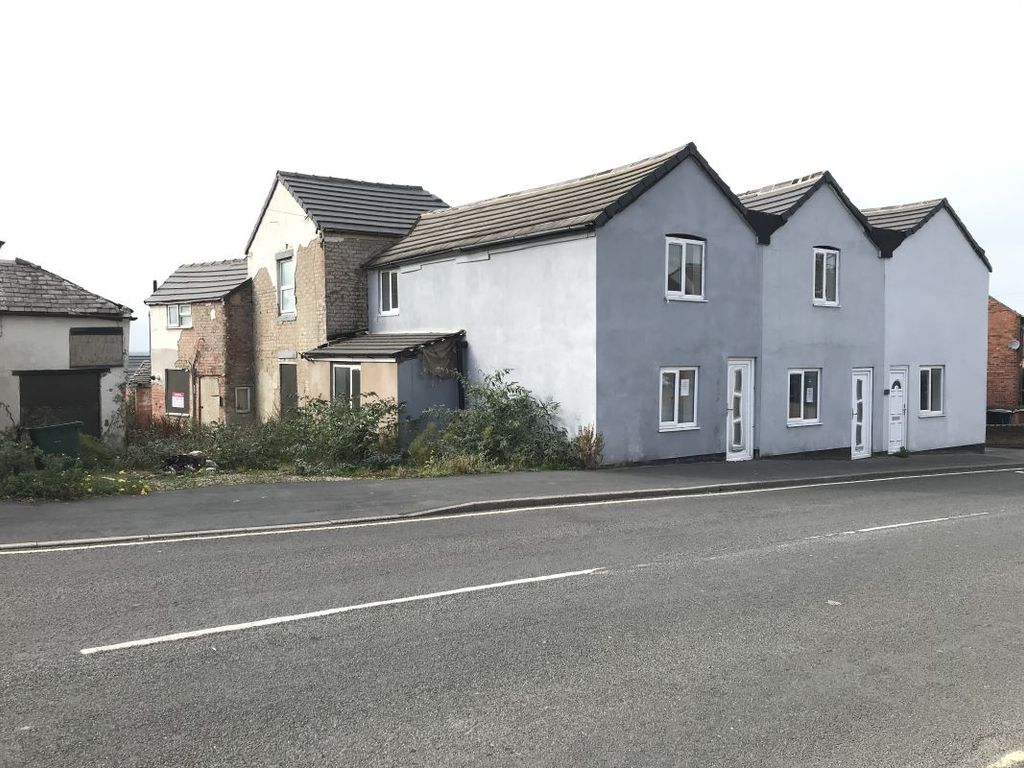 2 Bed Mews House For Sale In 53a B C And D High Street Newhall