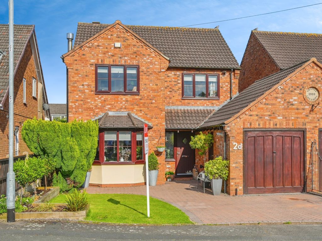 4 bed detached house for sale in Grange Road, Norton Canes, Cannock ...