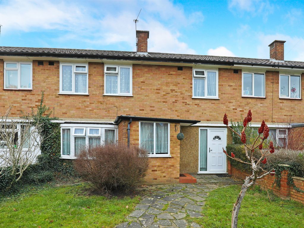 3 bed terraced house for sale in Glebe Way, Hanworth, Feltham TW13 - Zoopla