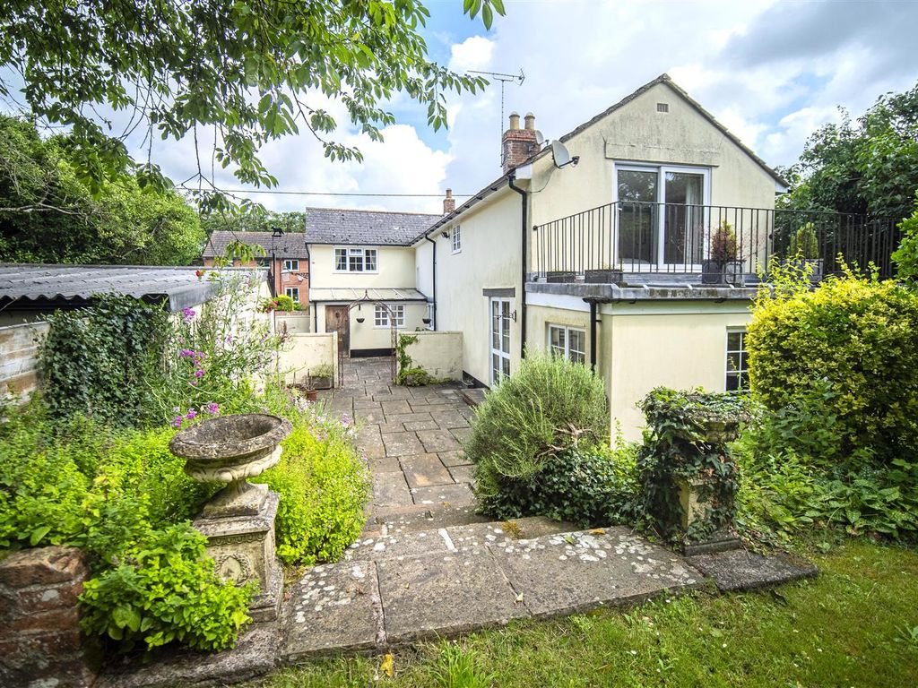 4 bed detached house for sale in High Street, Tilshead, Salisbury SP3 ...