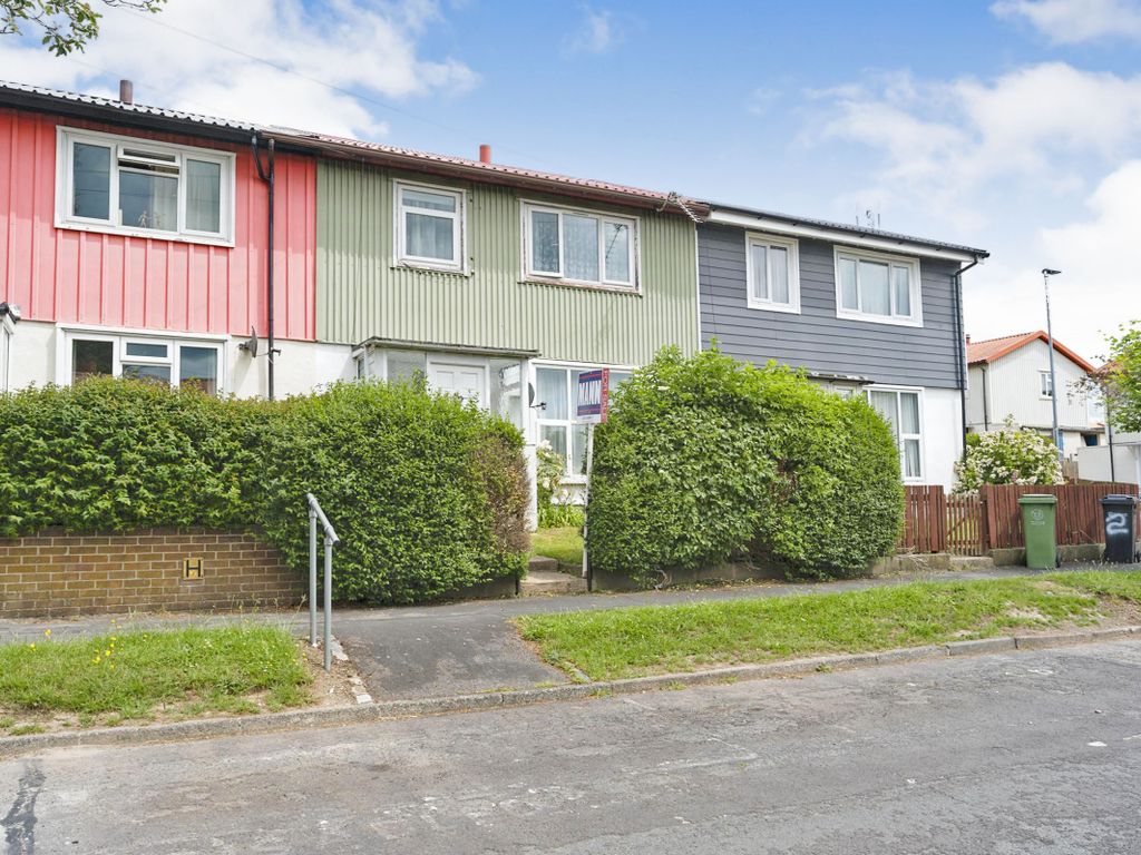3 bed terraced house for sale in Colesbourne Road, Portsmouth ...