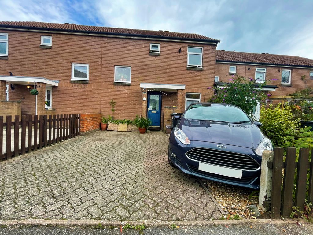 3 bed terraced house for sale in Helyar Road, Bournemouth BH8, £265,000 ...