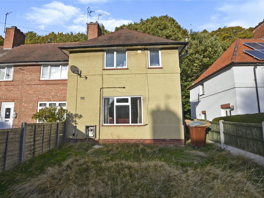 3 Bed End Terrace House For Sale In Baslow Drive Beeston Nottingham