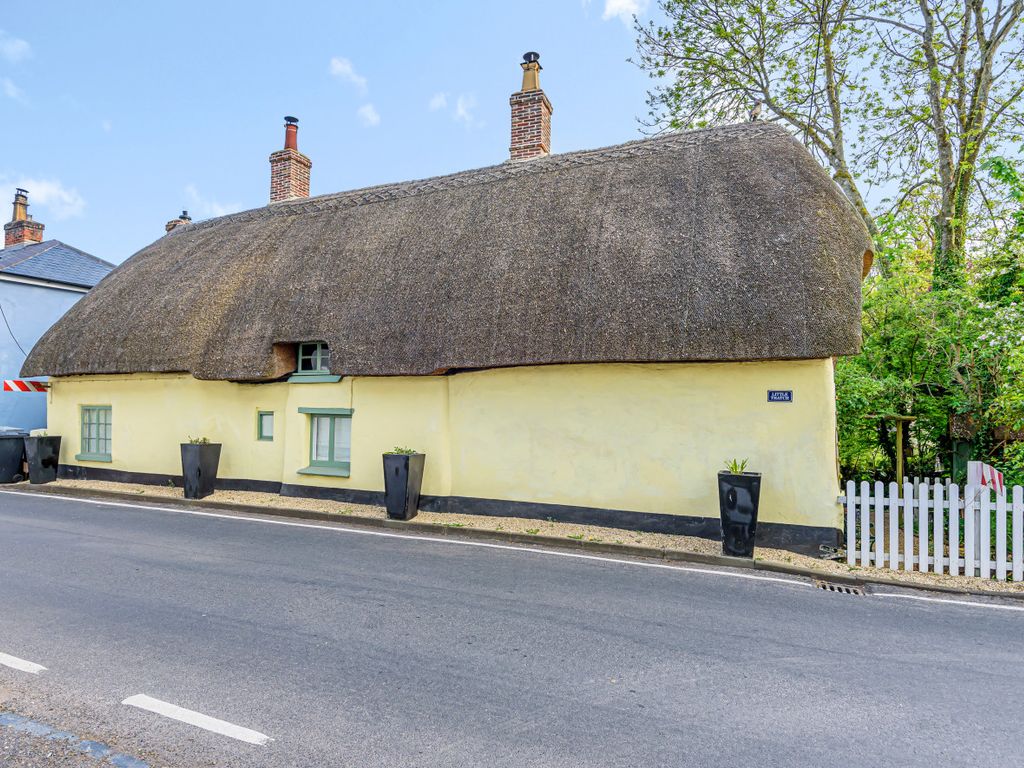 3 bed cottage for sale in Over Wallop, Stockbridge SO20 - Zoopla