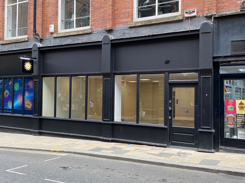 Retail premises to let in New York Street, Leeds LS2, £17,500 pa - Zoopla