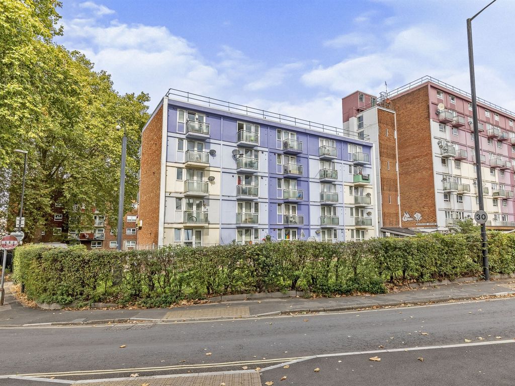 1 bed flat for sale in Lamb Street, St. Pauls, Bristol BS2 - Zoopla