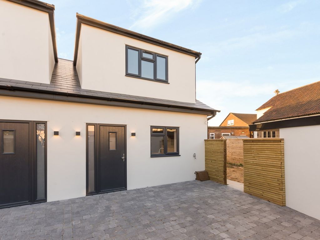 New Home 3 Bed Semi Detached House For Sale In Annandale Mews Sidcup