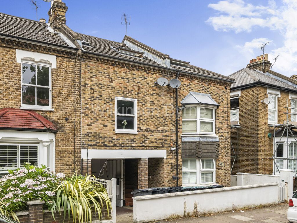 1 bed flat for sale in Gordon Road, London N11, £400,000 - Zoopla