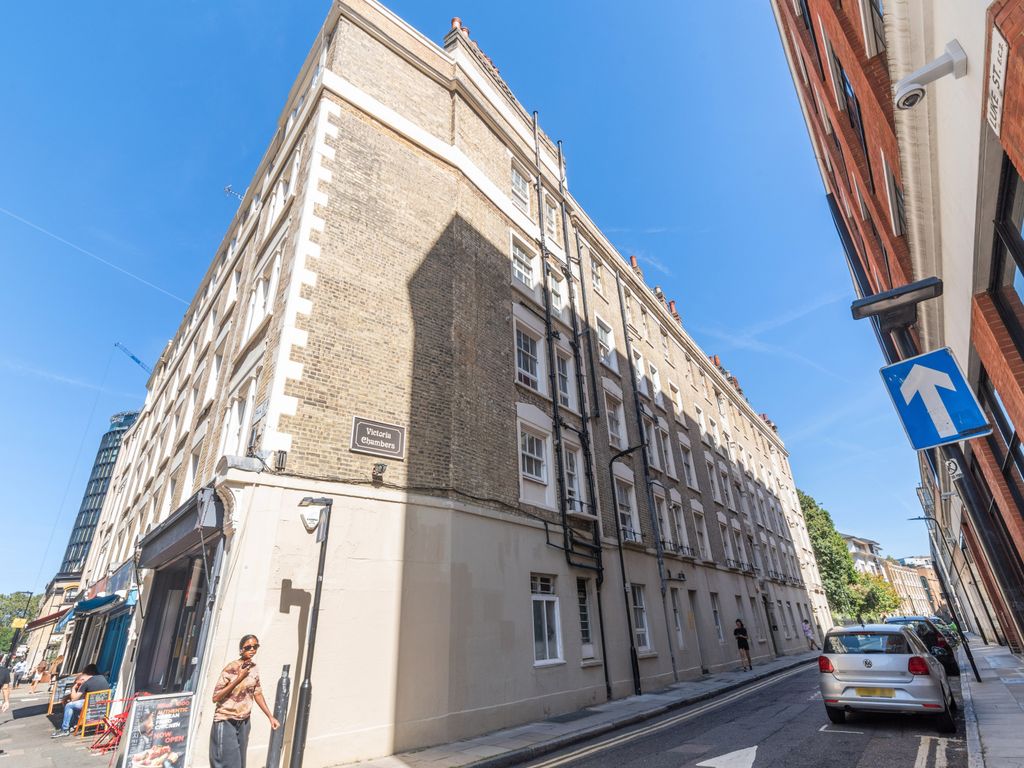 1 bed flat to rent in Victoria Chambers, Paul Street EC2A, £1,650 pcm ...