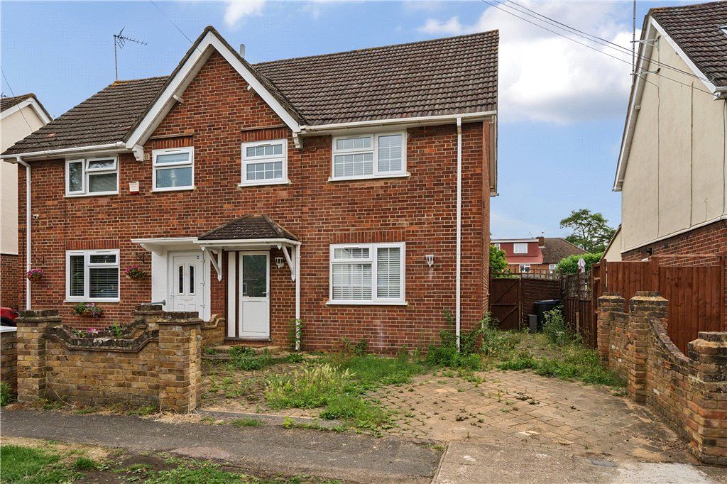 3 bed semi-detached house for sale in Barlee Crescent, Uxbridge, Middlesex UB8, £525,000 - Zoopla