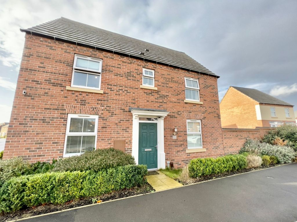 3 bed detached house for sale in Forest House Lane, Leicester Forest ...