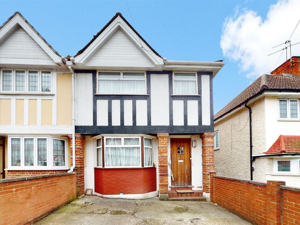 3 bed semi-detached house for sale in Oakington Manor Drive, Wembley ...