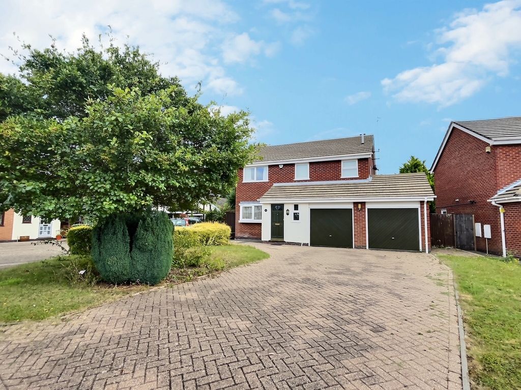 4 bed detached house for sale in Little Johns Close, Peterborough PE3 ...