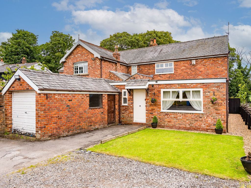 3 bed cottage for sale in Newton Road, Winwick WA2, £430,000 - Zoopla