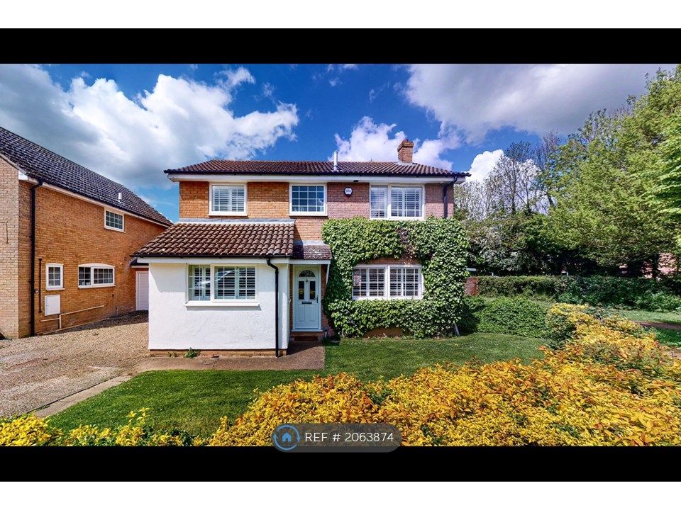4 bed detached house to rent in Seven Acres, Longfield, Kent DA3, £ ...