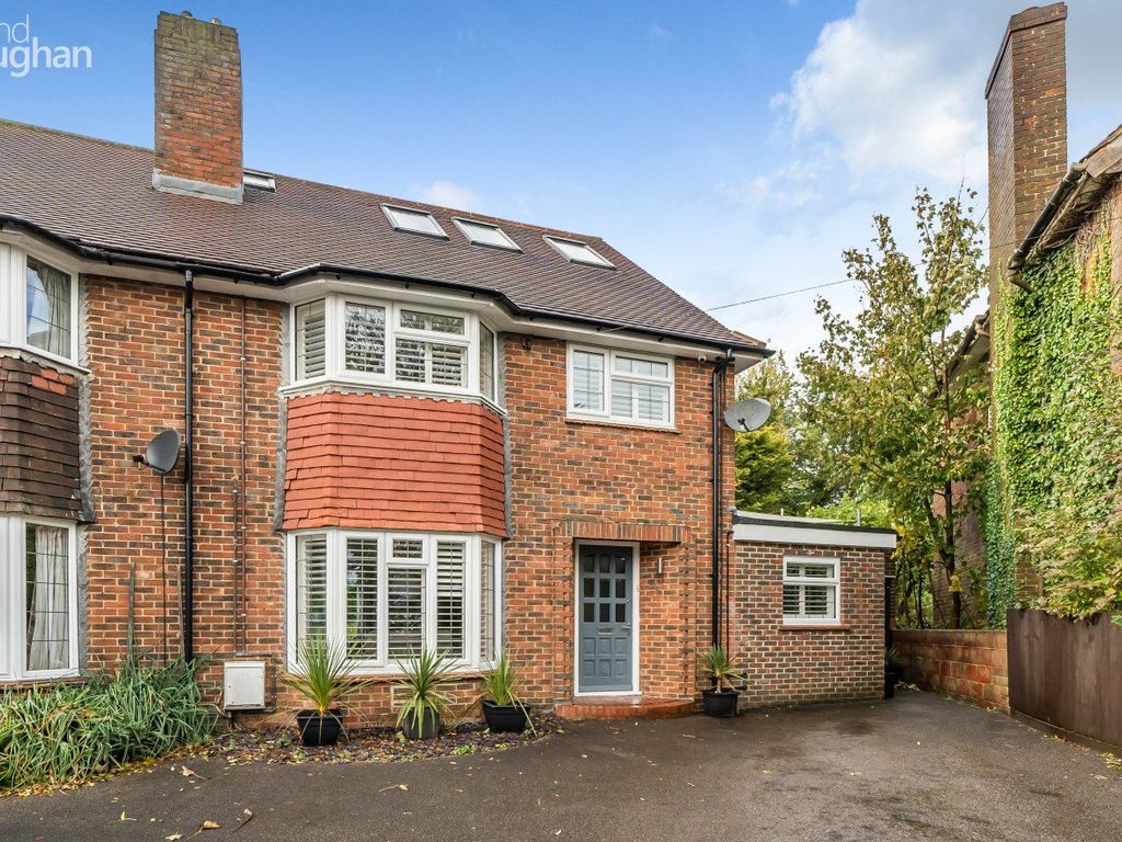 4 Bed Semi Detached House For Sale In The Close Brighton East Sussex