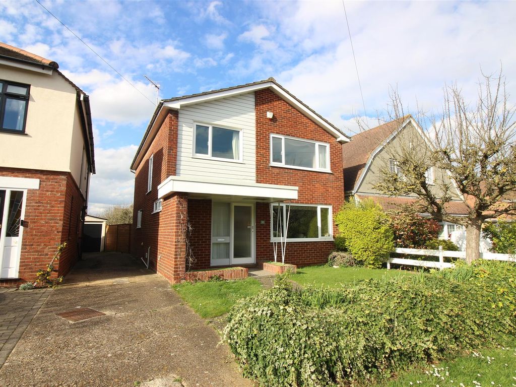 4 Bed Detached House For Sale In Hart Road Old Harlow Cm17 £579 950
