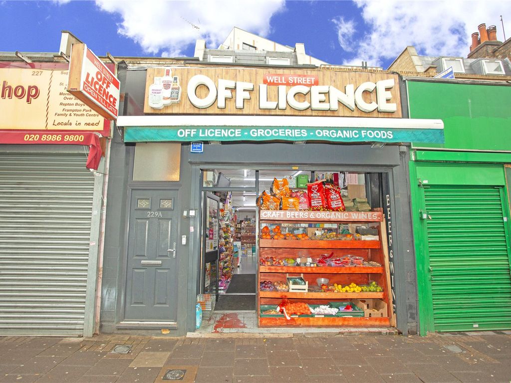Well Street, Hackney, London E9, Retail premises for sale, £120,000 ...