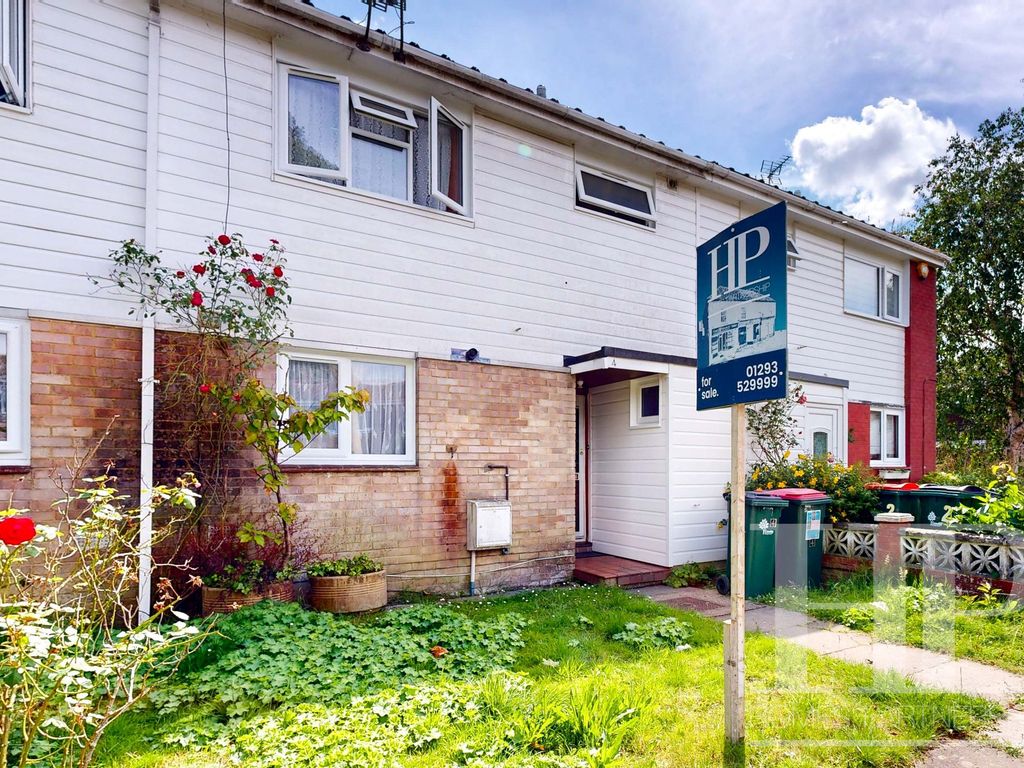 3 bed terraced house for sale in Tussock Close, Crawley RH11, £300,000 ...