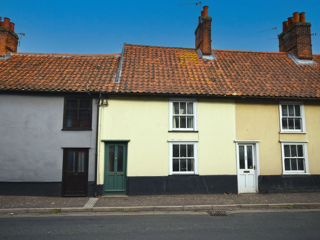 2 bed terraced house for sale in Denmark Street, Diss IP22 - Zoopla