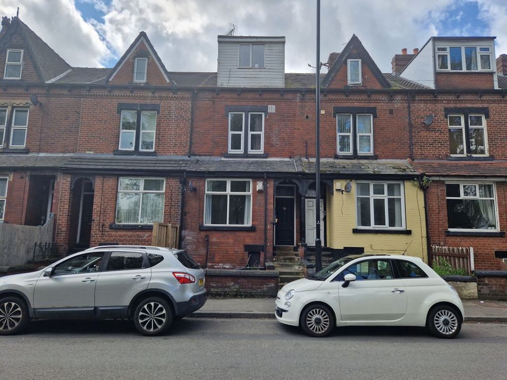 3 bed terraced house for sale in Flats 1, 2 And 3, 53 Armley Ridge Road ...