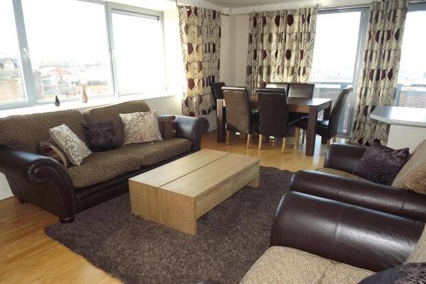 2 bed flat to rent in Cranbrook House, Nottingham NG1, £1,150 pcm - Zoopla