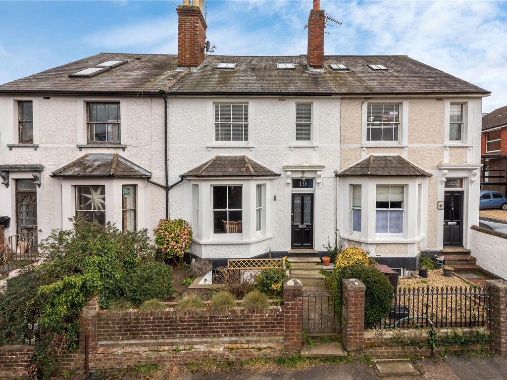 3 bed terraced house for sale in Vincent Road, Dorking, Surrey RH4 - Zoopla