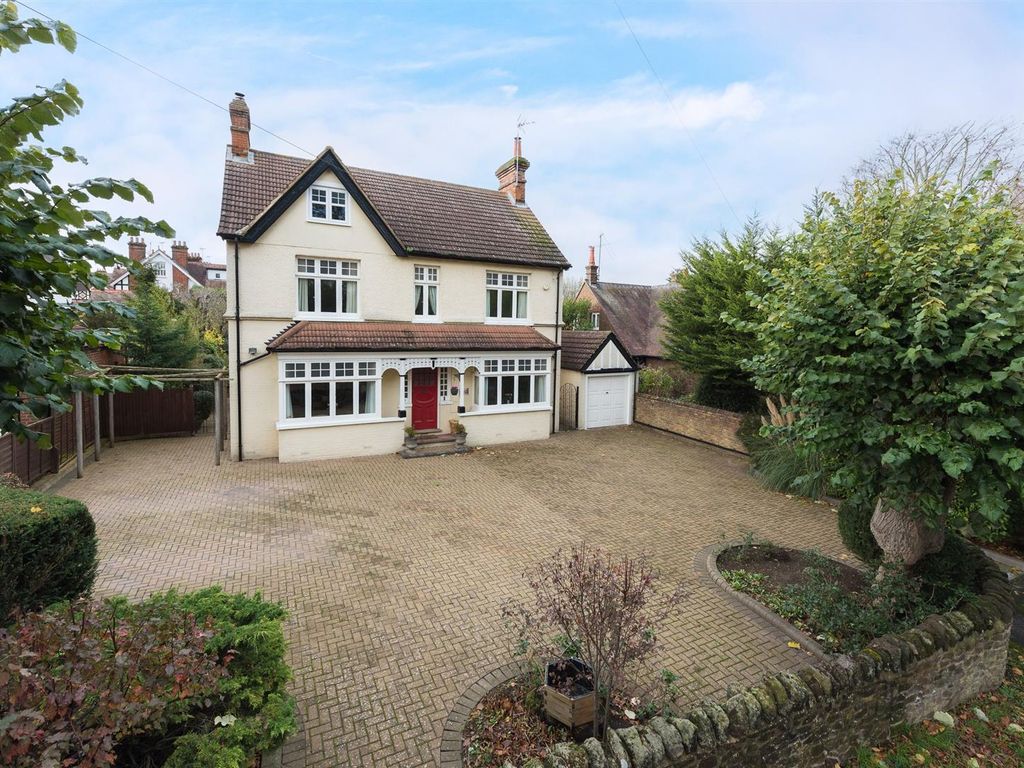 5 bed detached house for sale in Stoke Road, Leighton Buzzard LU7 - Zoopla