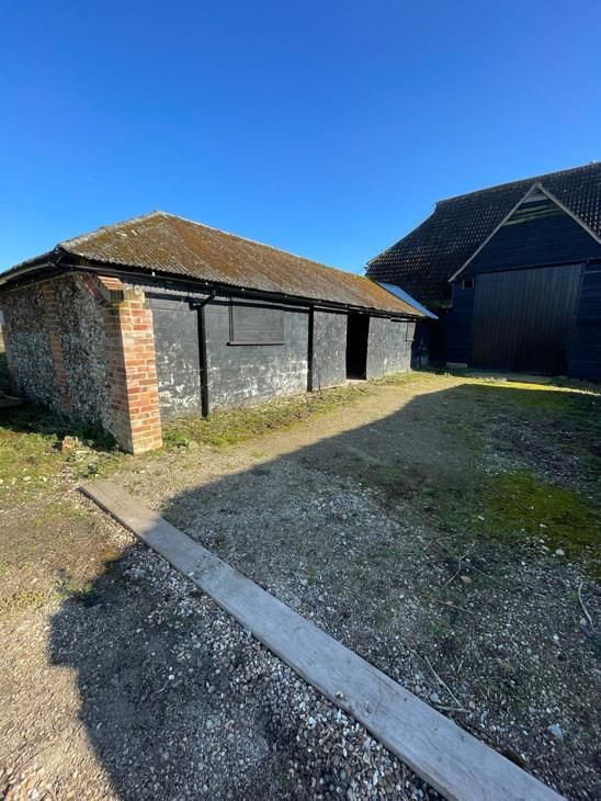 Warehouse to let in Dorwards Hall, Dorewards Chase, Braintree, Essex ...