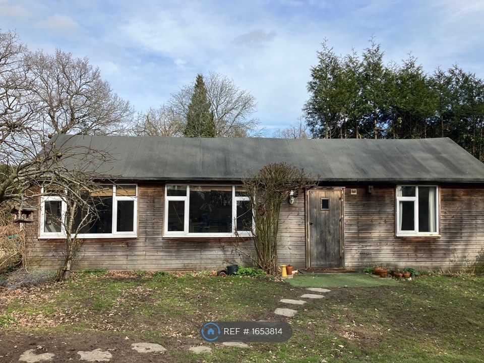 1 bed detached house to rent in East Street, Rusper RH12 - Zoopla