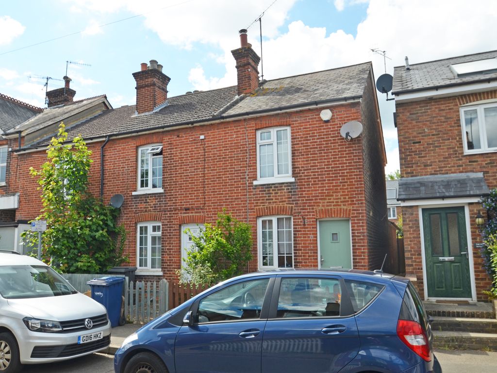 2 bed end terrace house for sale in Summers Road, Farncombe, Godalming ...