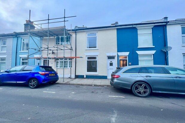 2 bed property to rent in Brompton Road, Southsea PO4 - Zoopla