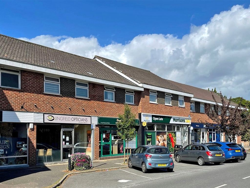 Property for sale in East Grinstead Road, Lingfield RH7, £300,000 - Zoopla