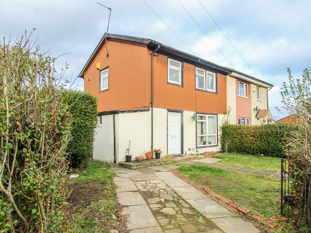 3 bed semi-detached house to rent in Ruskin Drive, Castleford WF10 - Zoopla