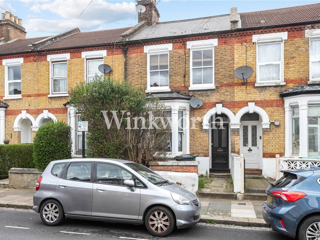 1 bed flat to rent in Antill Road, London N15, £1,500 pcm - Zoopla