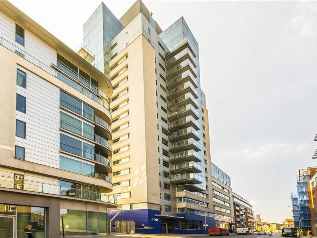 1 bed flat for sale in Empire Square West, Empire Square, London SE1 ...