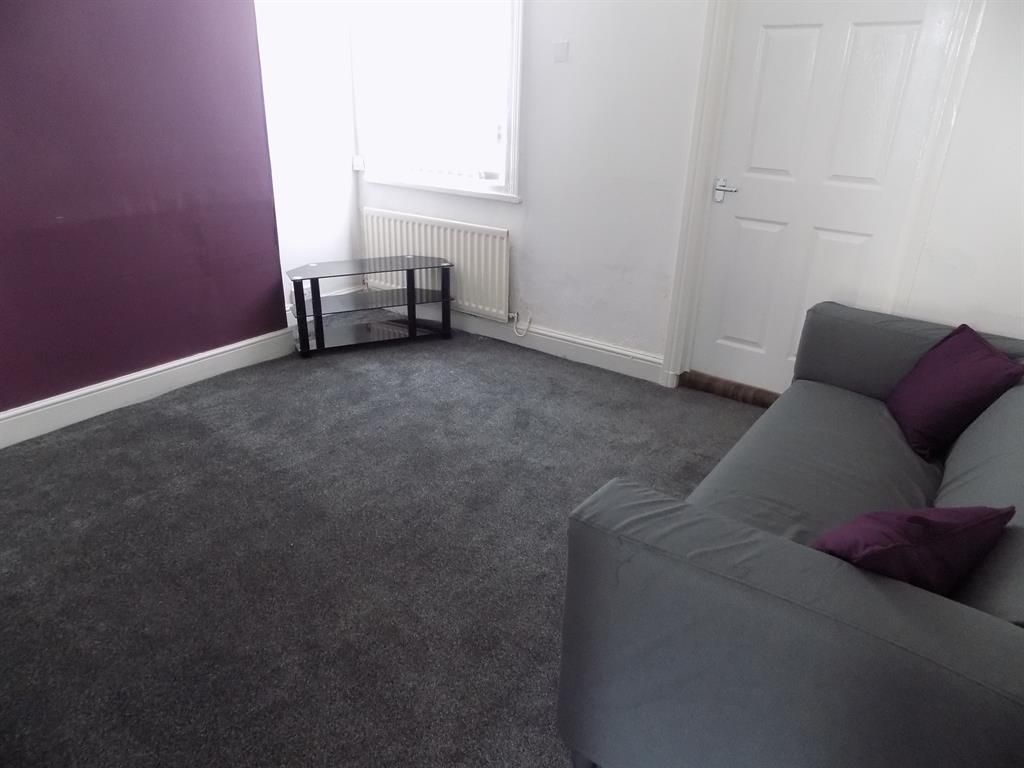 3 bed shared accommodation to rent in Wicklow Street, Middlesbrough TS1 ...