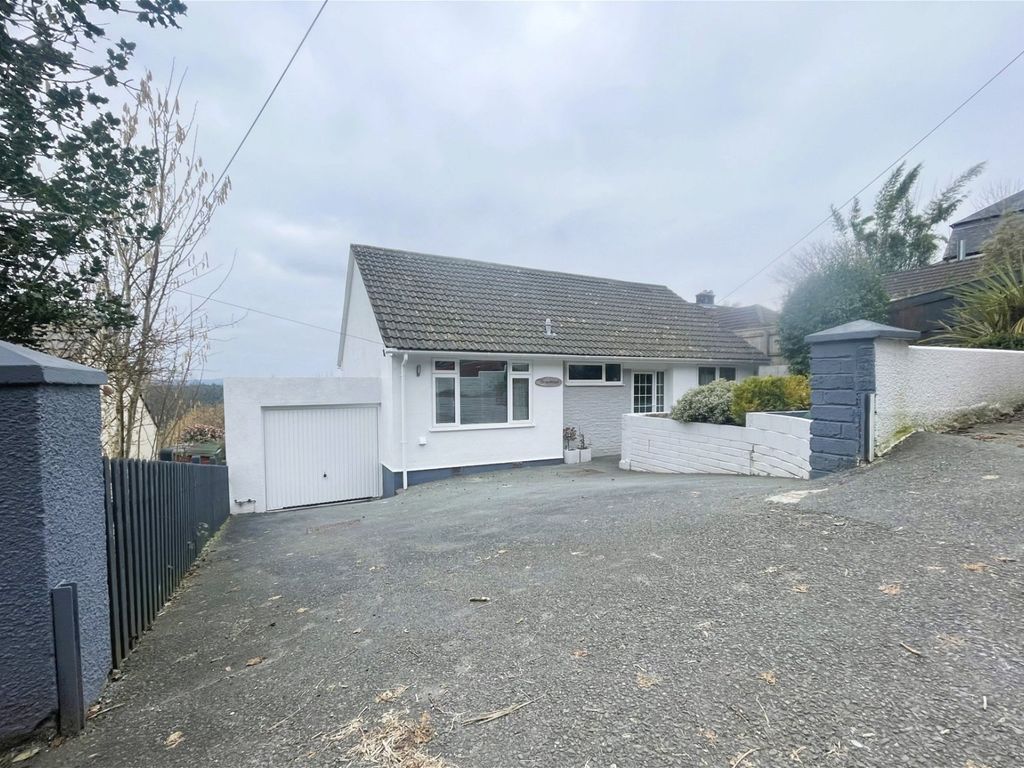 4 bed detached house for sale in Chilsworthy, Gunnislake PL18 - Zoopla