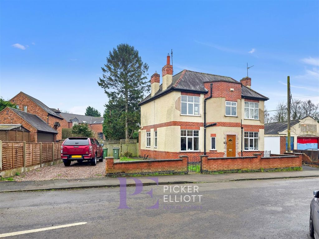 3 bed detached house for sale in Bumble Bee Gardens, Sharnford ...